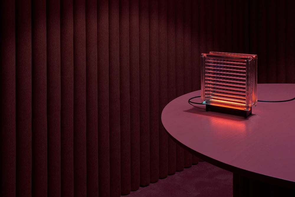 Cross Linear Lamp 01