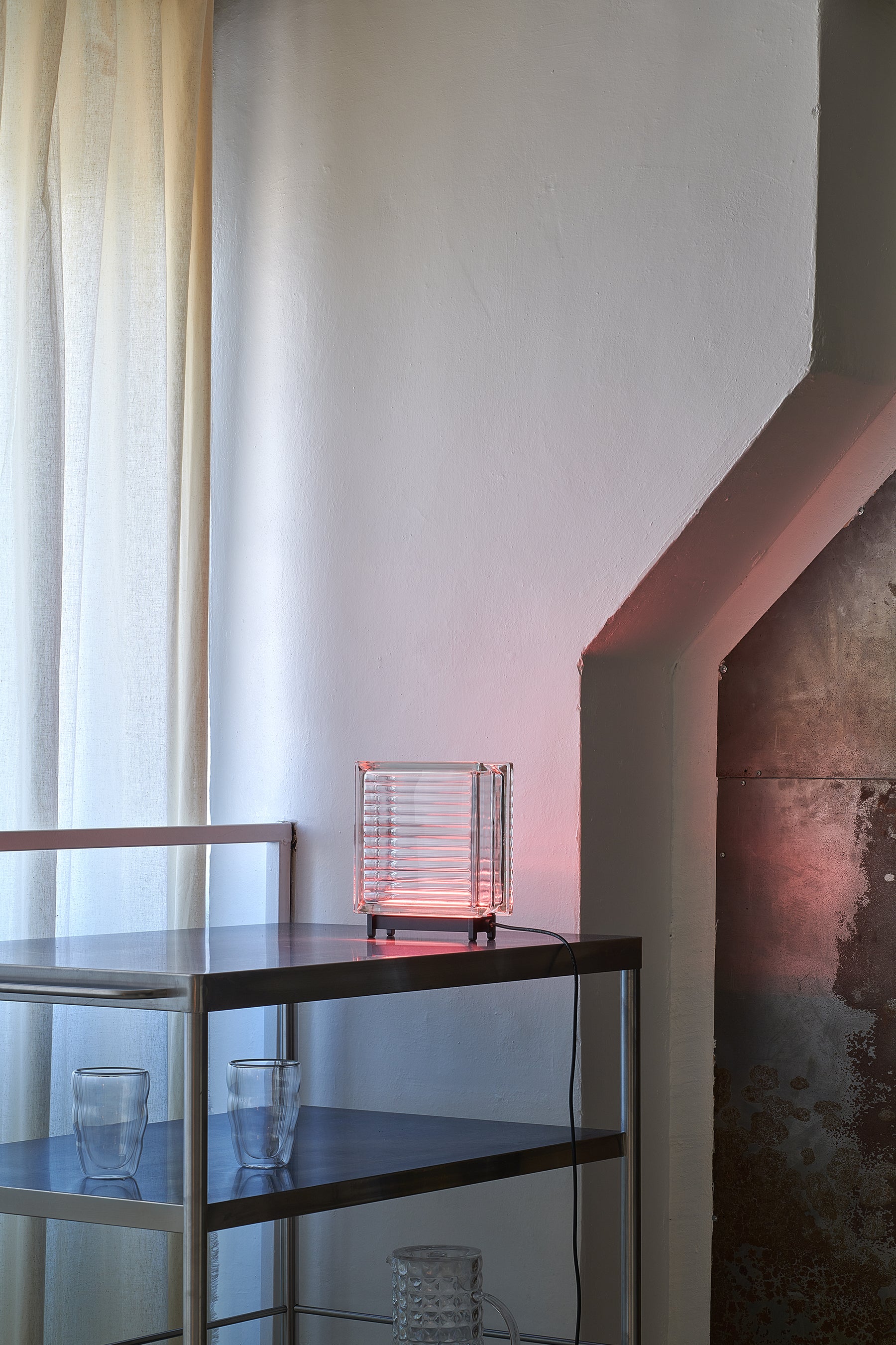 Linear Lamp 01