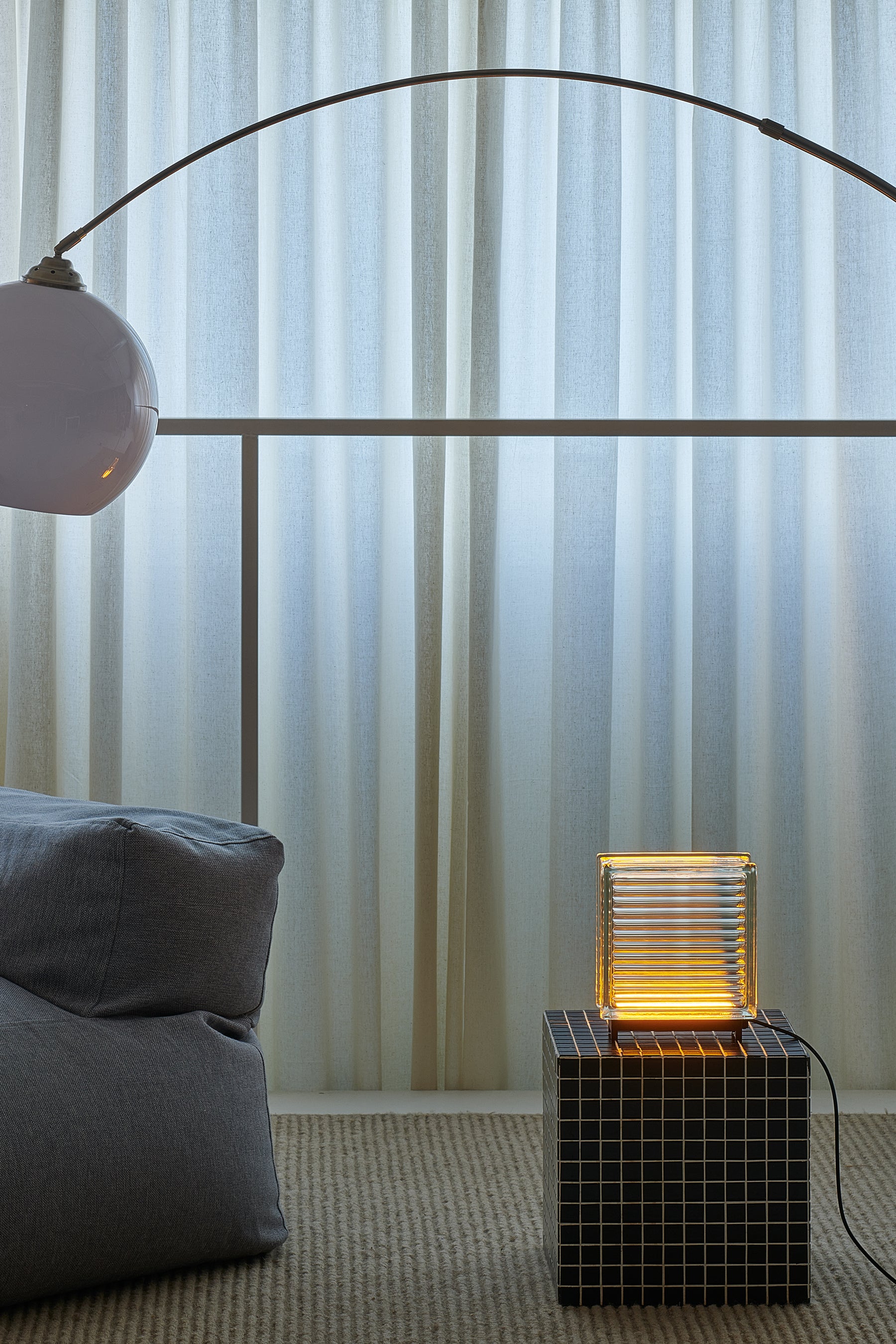 Linear Lamp 01