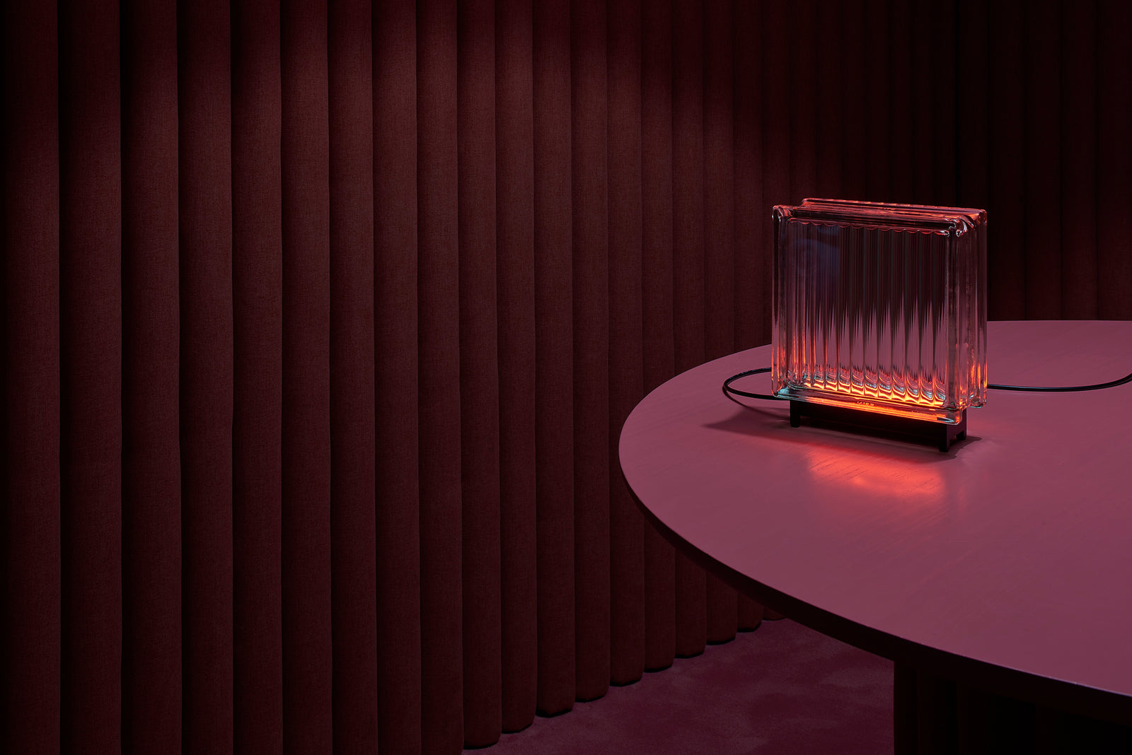 Linear Lamp 01